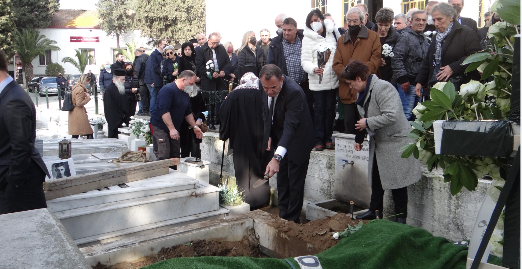 Bakan Akar Telefonla Aradı, Cenazeye Çelenk Gönderdi, Panagiotopulos ...