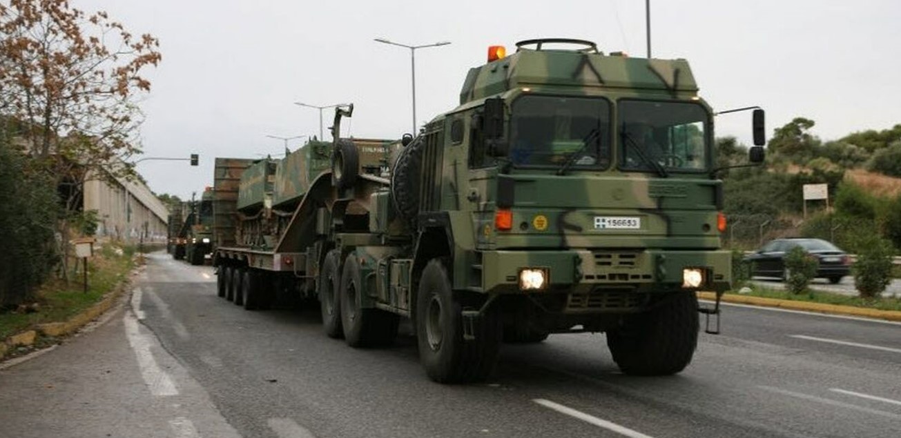 Tank Taşıyıcı Aracın Altında Kalarak Feci Şekilde Can Verdi - Birlik ...